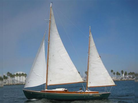 1962 Herreshoff "Rozinante" Double Ended Canoe Yawl for sale. View ...
