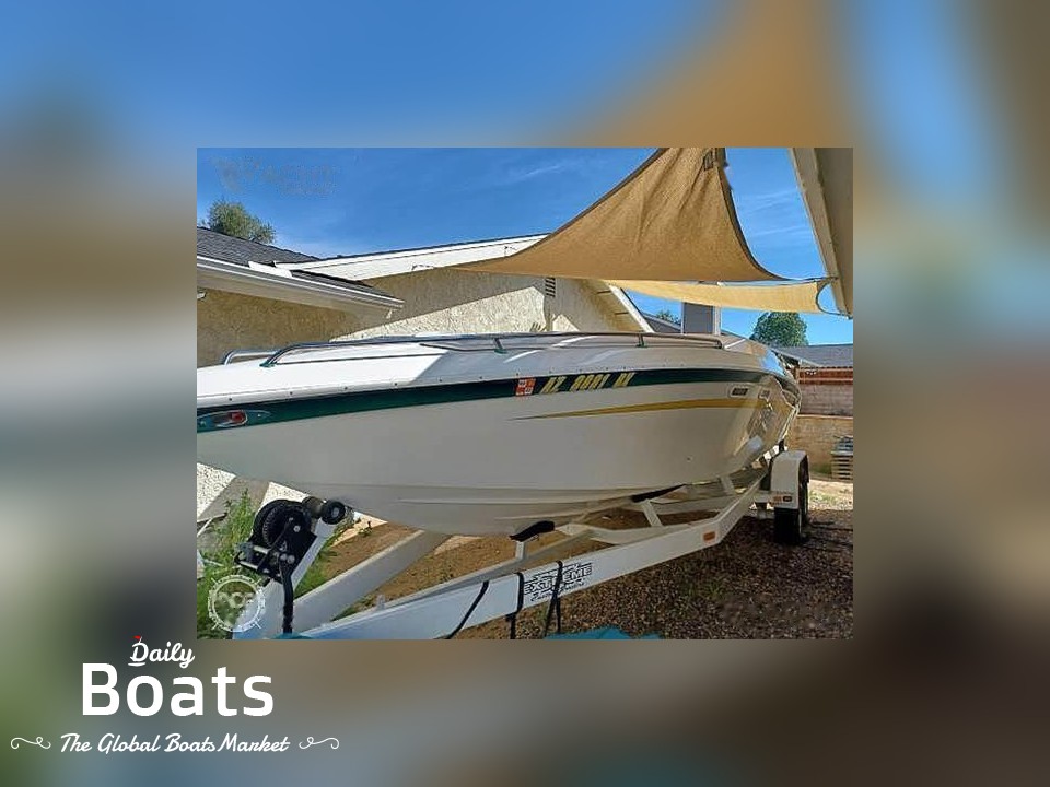 Signature commander for sale - Daily Boats