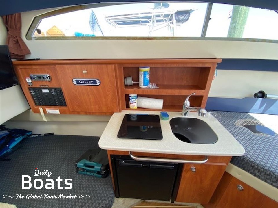 2011 Bayliner 266 Discovery for sale. View price, photos and Buy 2011 ...