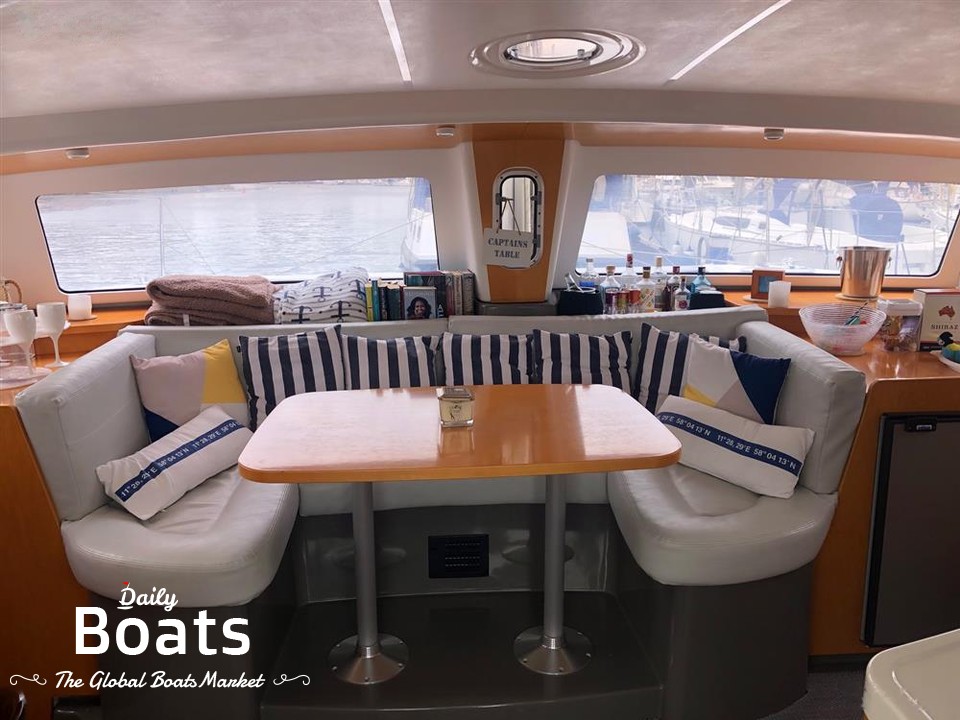 2007 Fountaine Pajot Mah 36 for sale. View price, photos and Buy 2007 ...