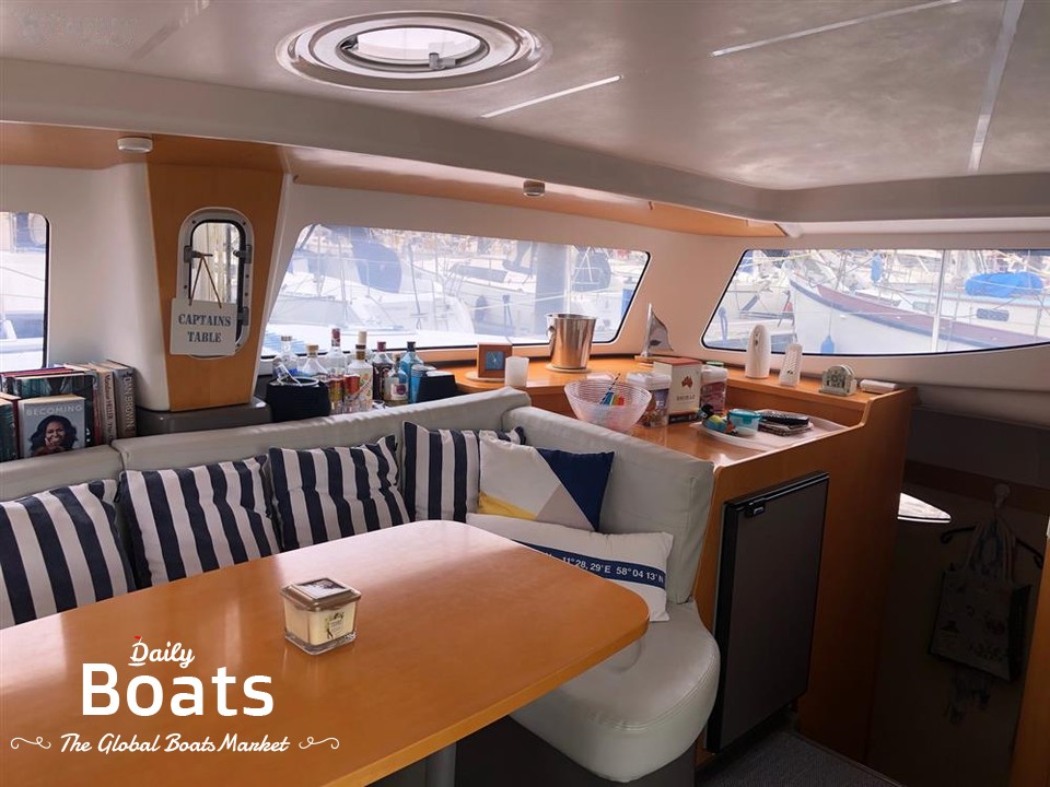 2007 Fountaine Pajot Mah 36 for sale. View price, photos and Buy 2007 ...