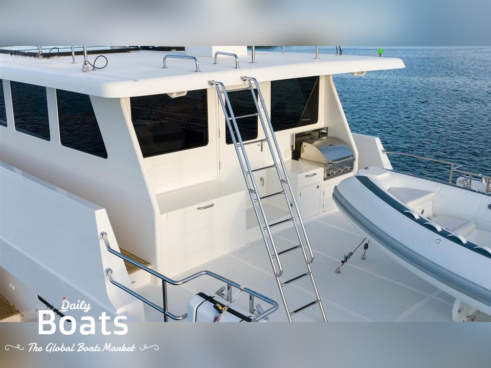 2018 Outer Reef Yachts 860 Dbmy- Sky Lounge for sale. View price ...