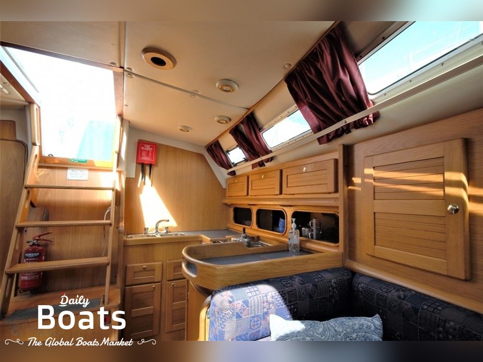 1999 Westerly Oceanquest 35 Ac for sale. View price, photos and Buy ...