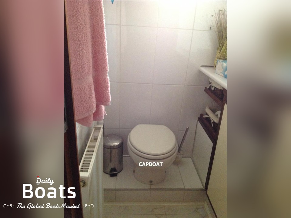 1996 Van Der Valk Van Der Valk 15.00 for sale. View price, photos and ...