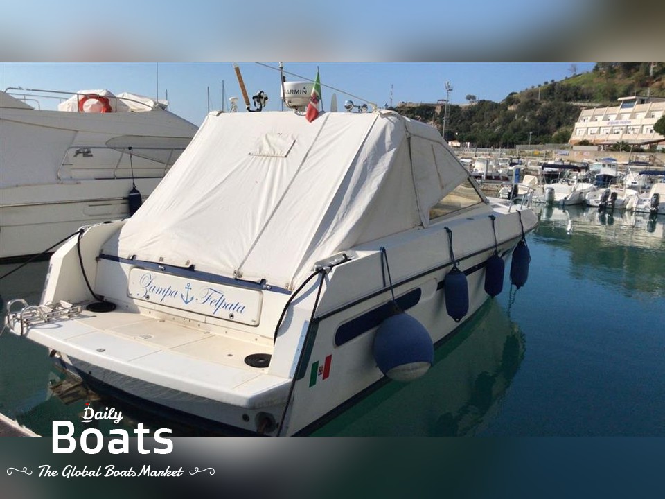 1985 Ferretti Yachts Altura 35 for sale. View price, photos and Buy ...