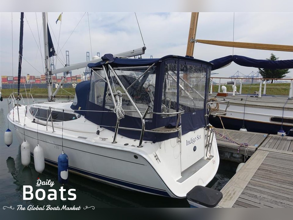 2011 Hunter Legend 33E for sale. View price, photos and Buy 2011 Hunter ...