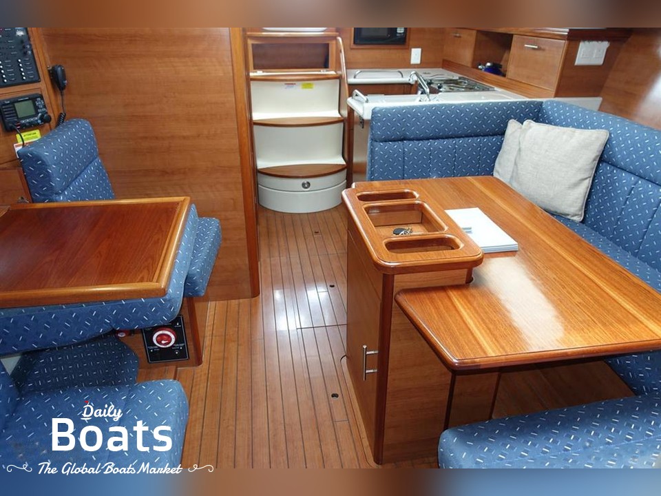 2011 Hunter Legend 33E for sale. View price, photos and Buy 2011 Hunter ...