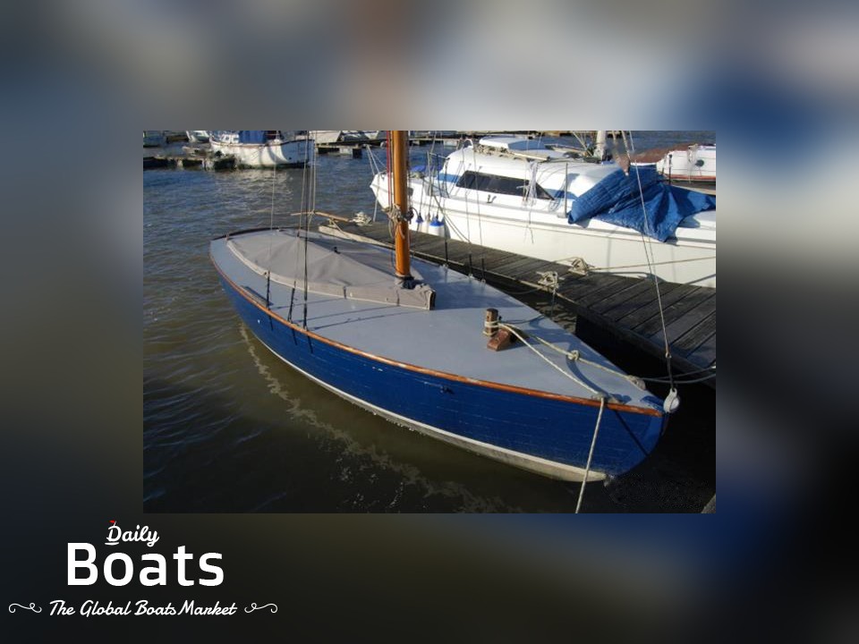 Classic hamble one design for sale - Daily Boats