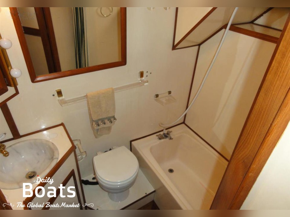 1987 Jefferson 42 for sale. View price, photos and Buy 1987 Jefferson ...