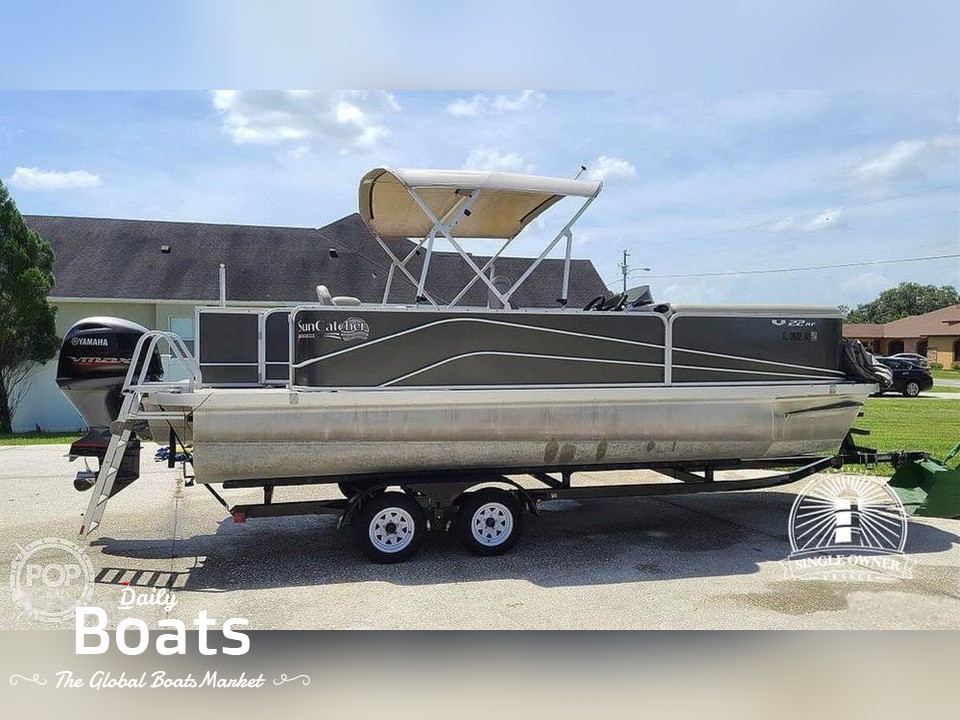 2017 Suncatcher V22 Rf for sale. View price, photos and Buy 2017 ...