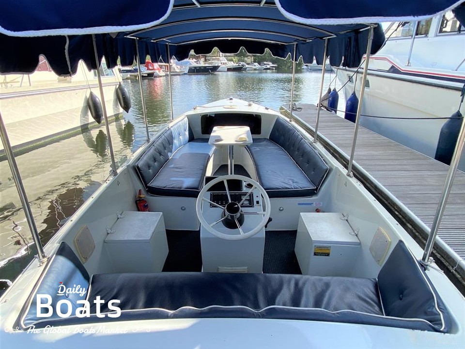 1991 Duffy Voltaire 18 for sale. View price, photos and Buy 1991 Duffy ...