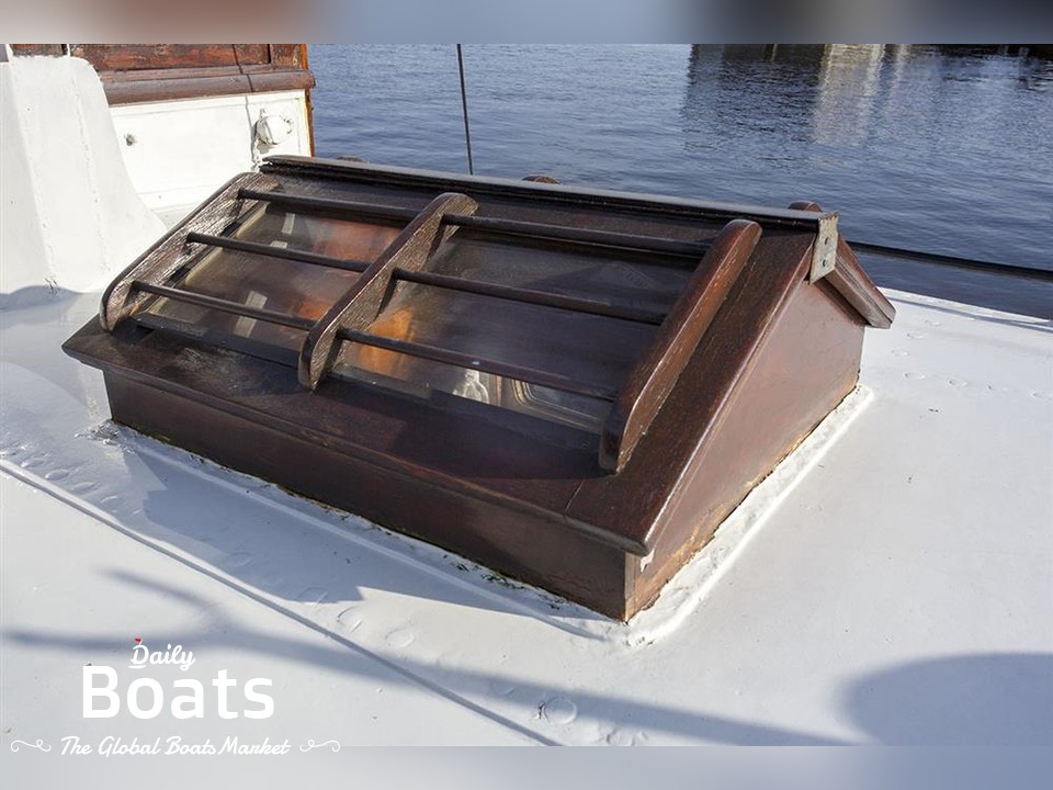 1905 Sleepboot 16.19 for sale. View price, photos and Buy 1905 ...