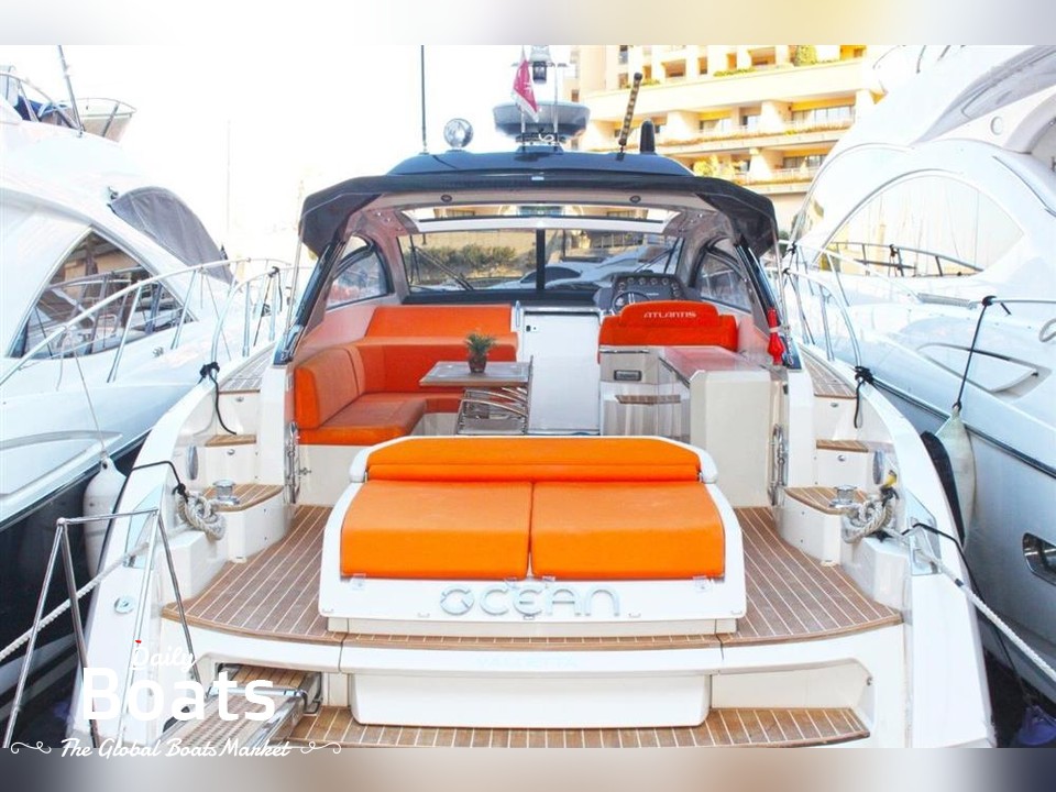 2011 Azimut Atlantis 48 Hard Top for sale. View price, photos and Buy ...