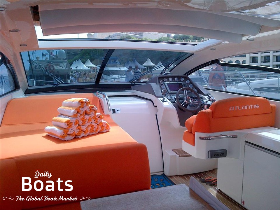 2011 Azimut Atlantis 48 Hard Top for sale. View price, photos and Buy ...