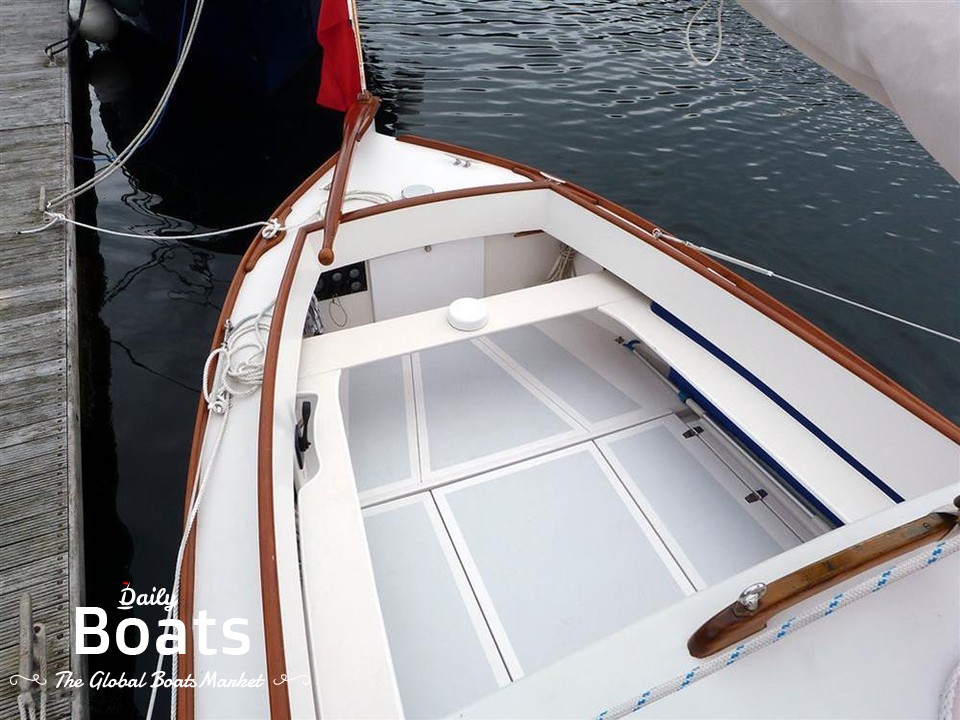 2012 Custom Built 9M Motorsailer for sale. View price, photos and Buy ...