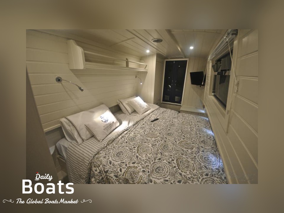 2016 Narrowboat 60 Pendle Cruiser Stern for sale. View price, photos ...