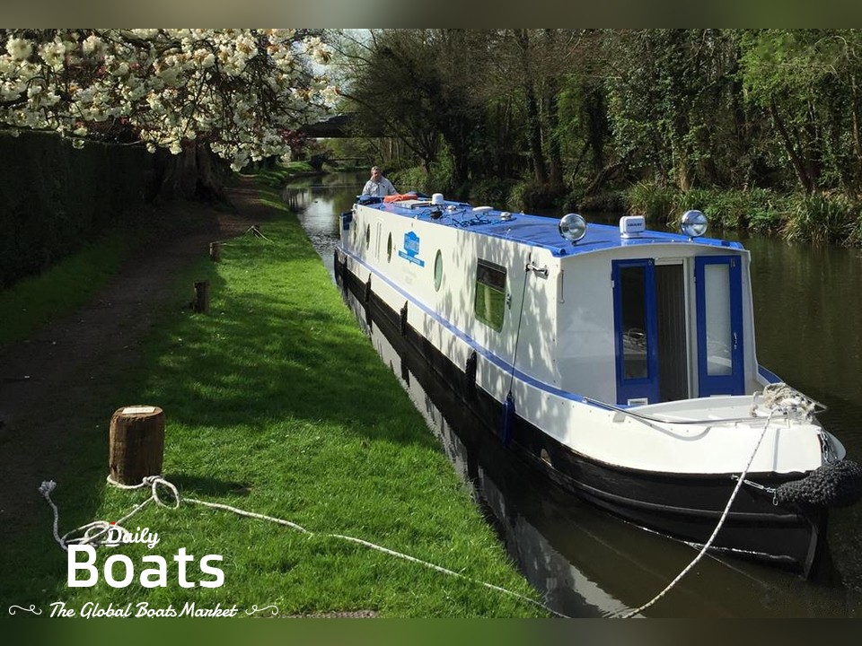 2016 Narrowboat 60 Pendle Cruiser Stern for sale. View price, photos ...