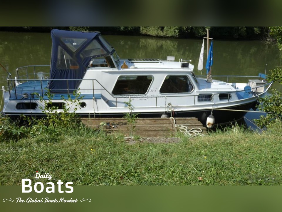 1990 Dutch Steel Motor Cruiser 35 Foot for sale. View price, photos and ...