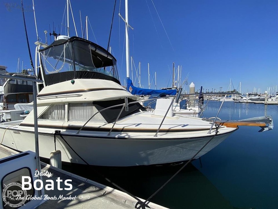1972 Bertram Flybridge Cruiser 28 for sale. View price, photos and Buy ...