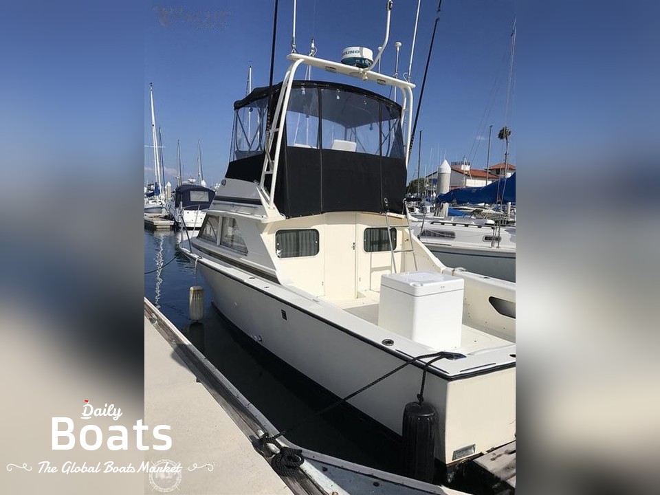 1972 Bertram Flybridge Cruiser 28 for sale. View price, photos and Buy ...