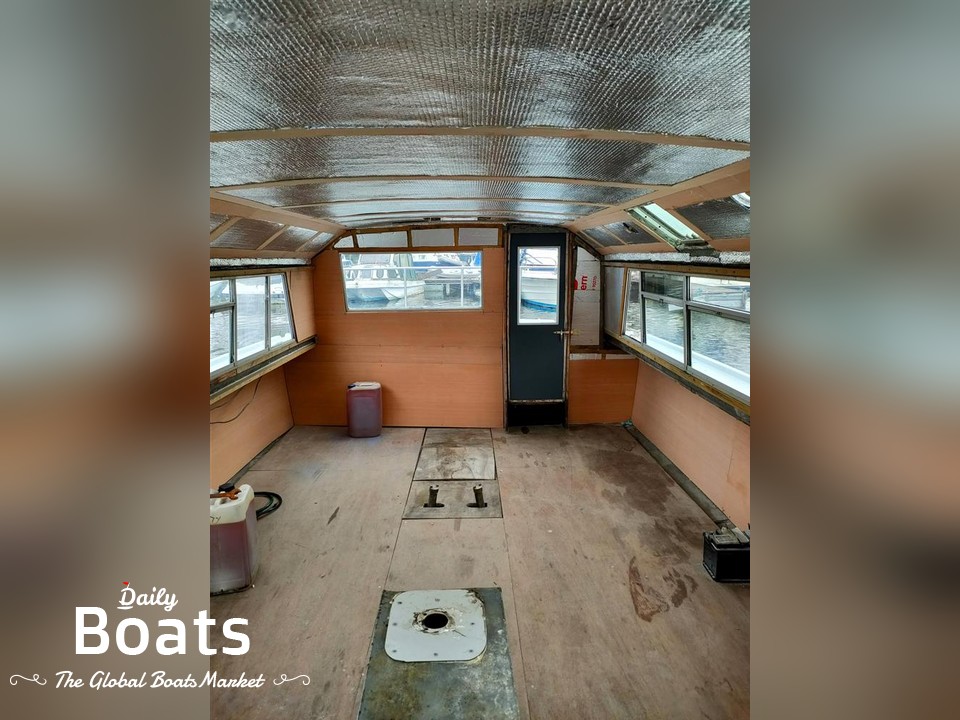 1975 Norfolk Bounty 30 Broads Cruiser for sale. View price, photos and ...