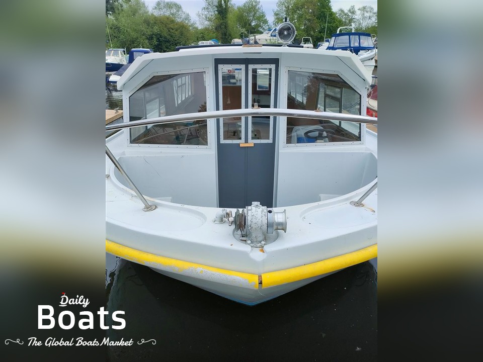 1975 Norfolk Bounty 30 Broads Cruiser for sale. View price, photos and ...