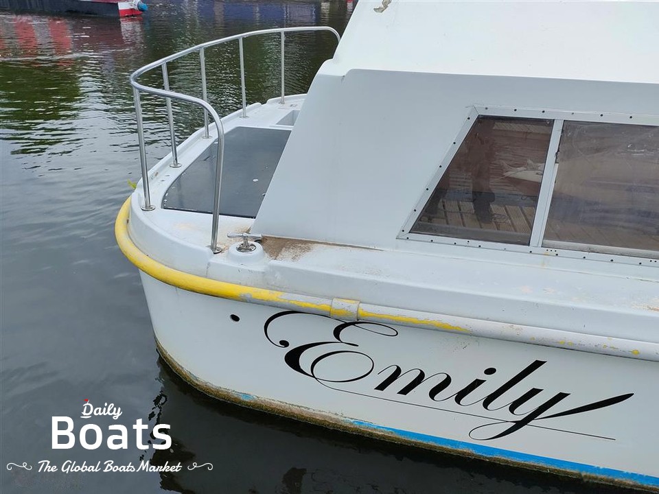 1975 Norfolk Bounty 30 Broads Cruiser for sale. View price, photos and ...