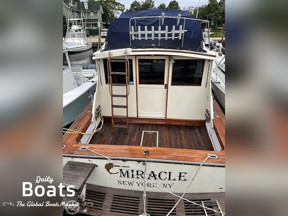 1976 Egg Harbor 33 Sport Fish Bicentennial Edition for sale. View price ...