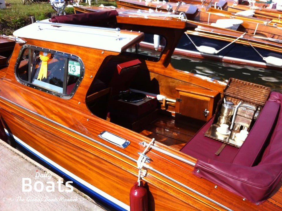 1969 Andrews Greyhound Slipper Launch for sale. View price, photos and ...