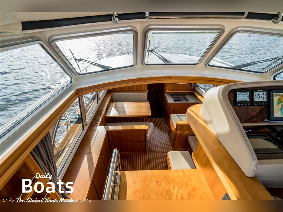 2017 Linssen Yachts Grand Sturdy 410 Ac Variotop for sale. View price ...