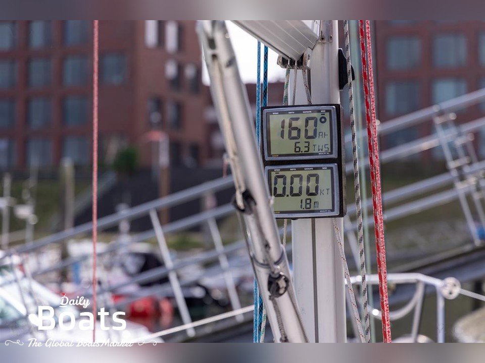 2008 Seaquest Yachts Seaquest 32 - Sj320 for sale. View price, photos ...