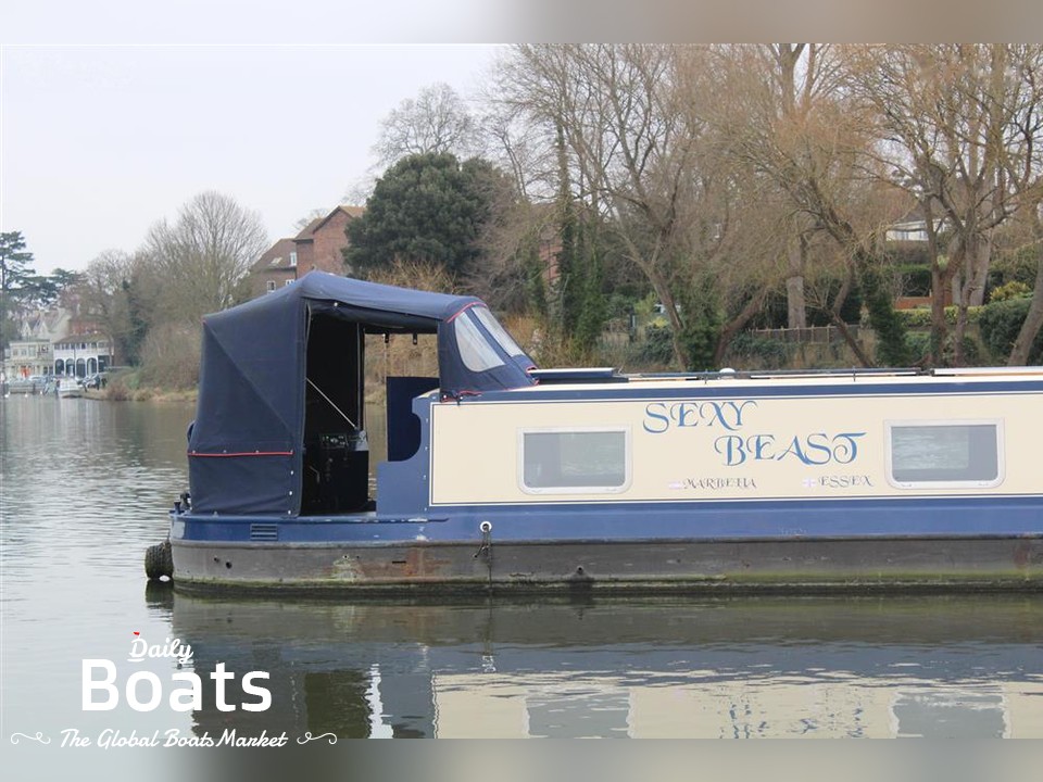 2012 Wide Beam Narrowboat 60 X 12 By Collingwood Boats for sale. View ...