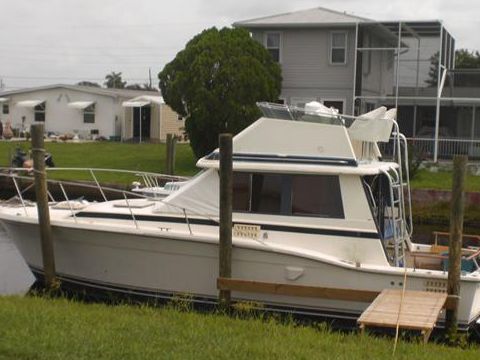 1986 Trojan F-32 for sale. View price, photos and Buy 1986 Trojan F-32 ...