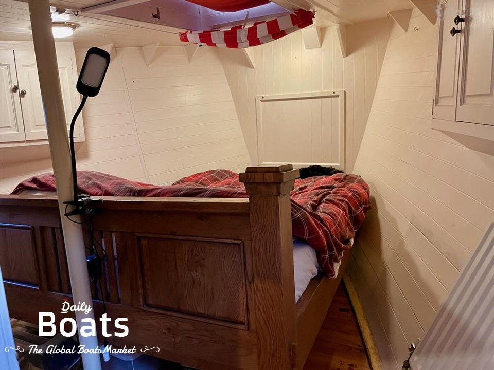 1947 Dutch Barge Converted Bunker Boat (Original Shell62) for sale ...
