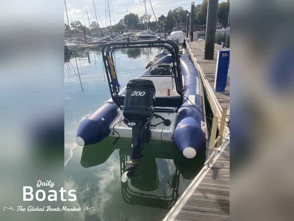 2005 Nautica 22 Deluxe 6.8M for sale. View price, photos and Buy 2005 ...