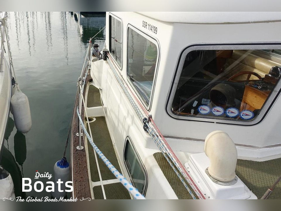 1991 Fisher 31 Mk11 for sale. View price, photos and Buy 1991 Fisher 31 ...