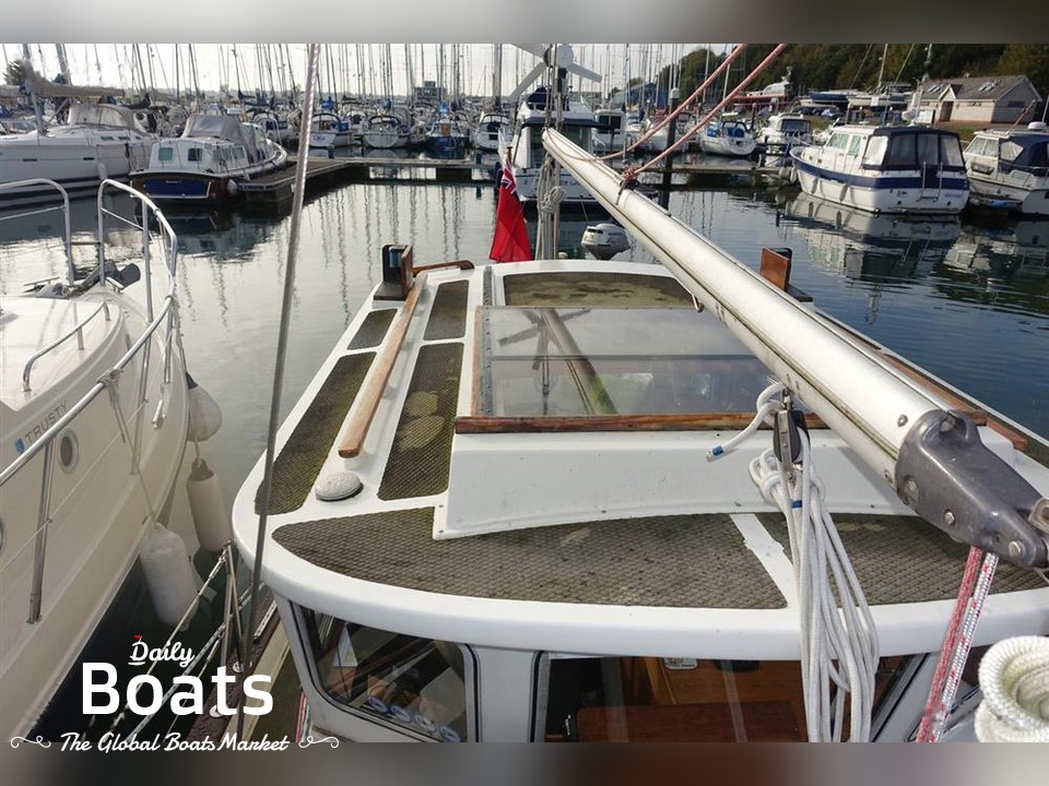 1991 Fisher 31 Mk11 for sale. View price, photos and Buy 1991 Fisher 31 ...