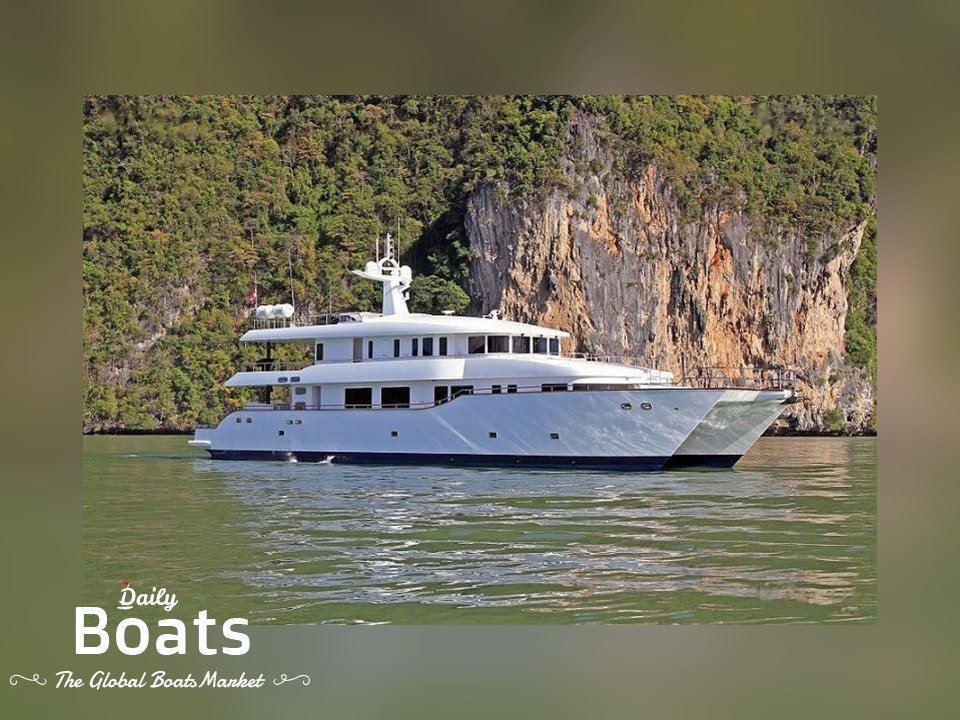 2012 - Custom Power Catamaran 37M for sale. View price, photos and Buy ...