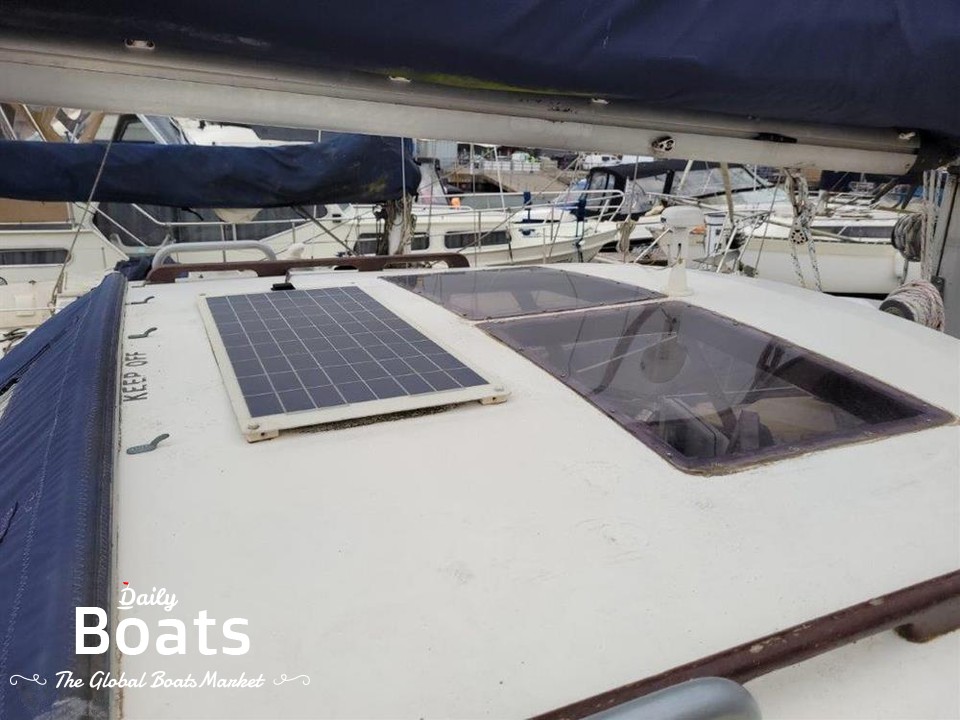 1984 Meridian 31 Motorsailer for sale. View price, photos and Buy 1984 ...