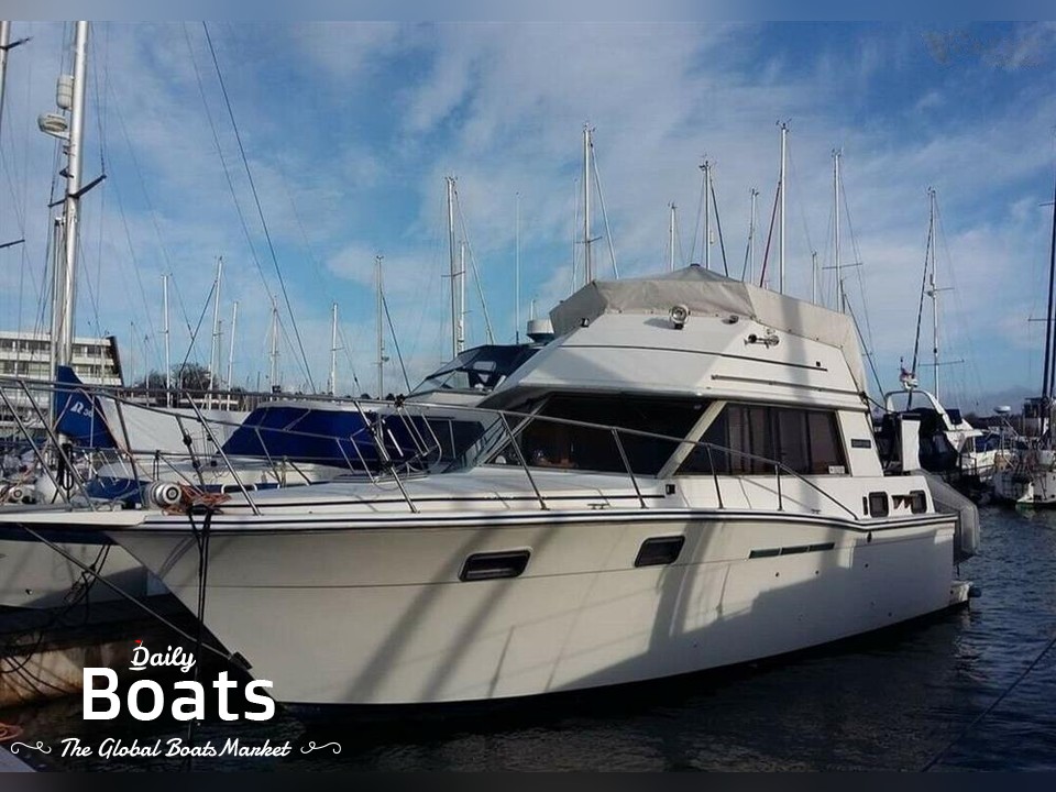 1982 Carver Yachts 3007 for sale. View price, photos and Buy 1982 ...
