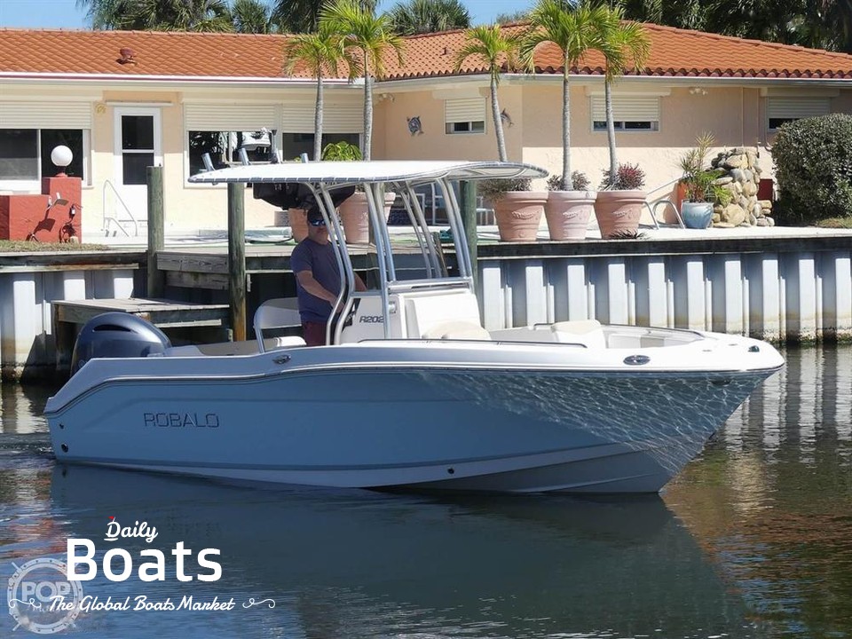 2018 Robalo R202 Explorer for sale. View price, photos and Buy 2018 ...