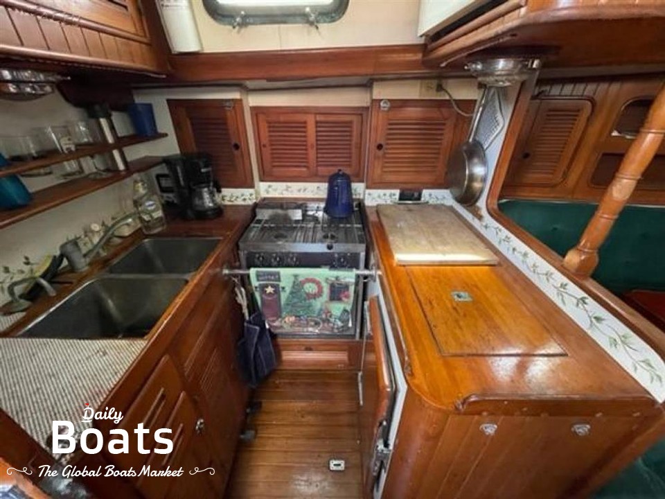 1982 Mason 43 Cutter for sale. View price, photos and Buy 1982 Mason 43 ...