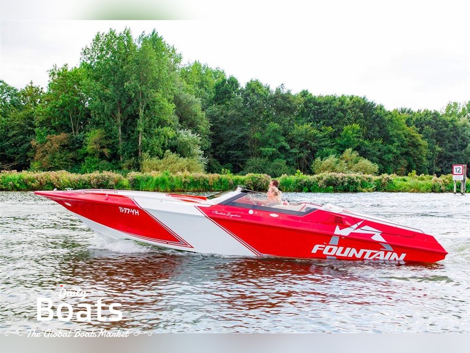 Fountain fever 29 reggie signature for sale in Europe - Daily Boats
