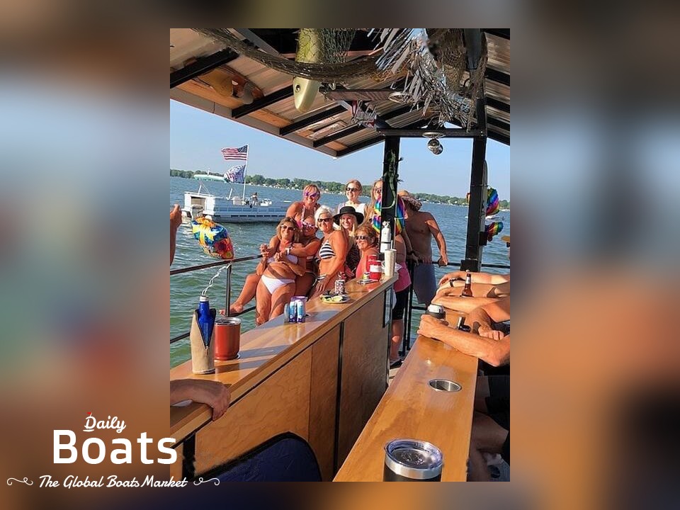 2019 Homebuilt 27 Party Barge for sale. View price, photos and Buy 2019 ...