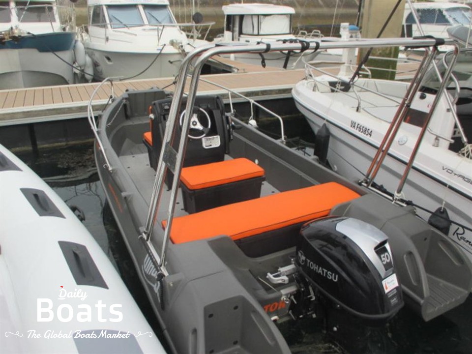 2018 Whaly Whaly 500 for sale. View price, photos and Buy 2018 Whaly ...