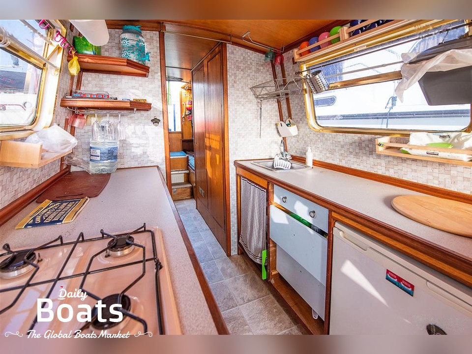 2000 Narrowboat Ledgard Bridge Boats 30 for sale. View price, photos ...