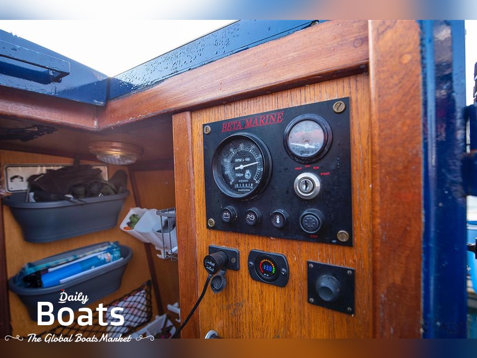 2000 Narrowboat Ledgard Bridge Boats 30 for sale. View price, photos ...