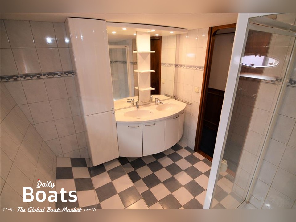 2005 Van Tilborg Long Range 22 Meter Yacht for sale. View price, photos ...