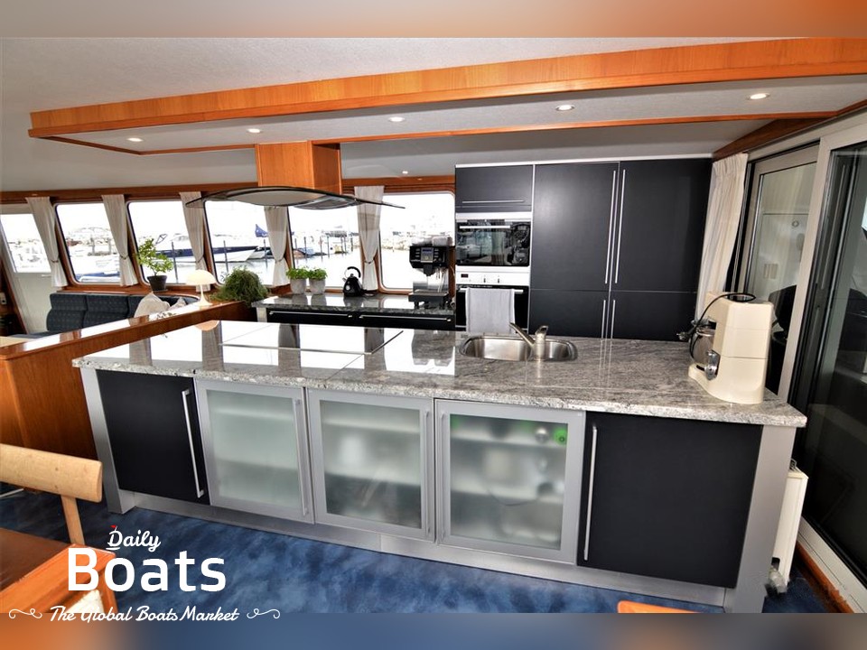 2005 Van Tilborg Long Range 22 Meter Yacht for sale. View price, photos ...