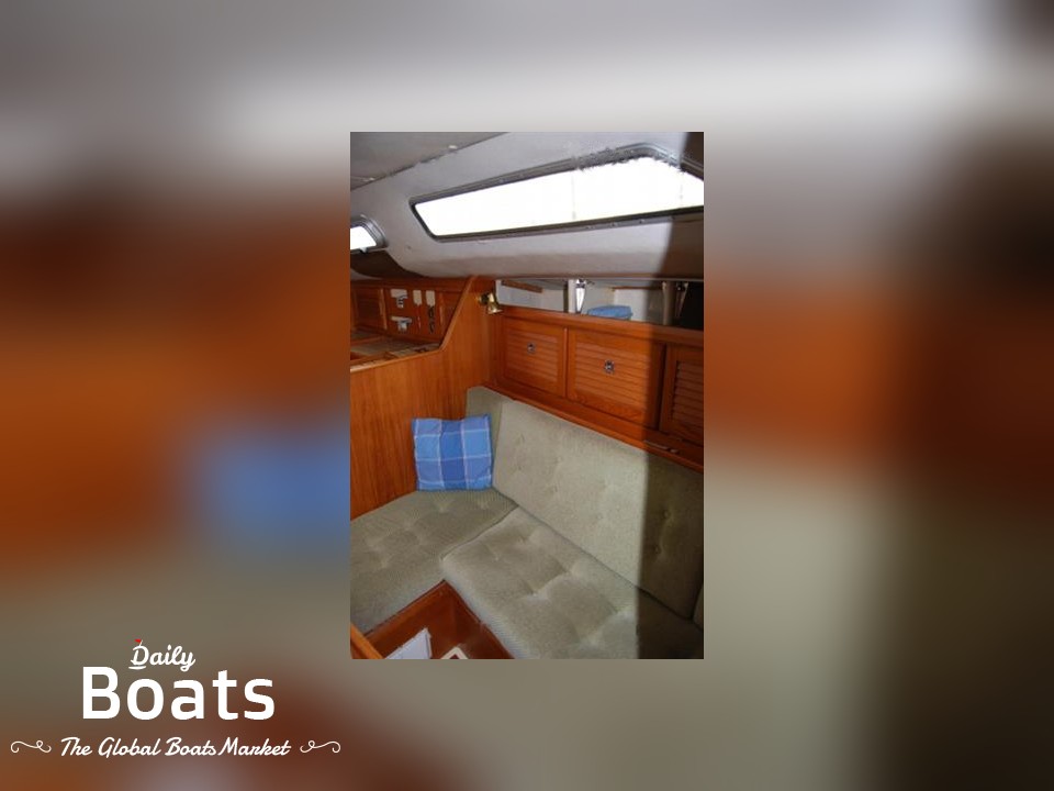 1991 Westerly Yachts Westerly Storm Cruiser 33 for sale. View price ...